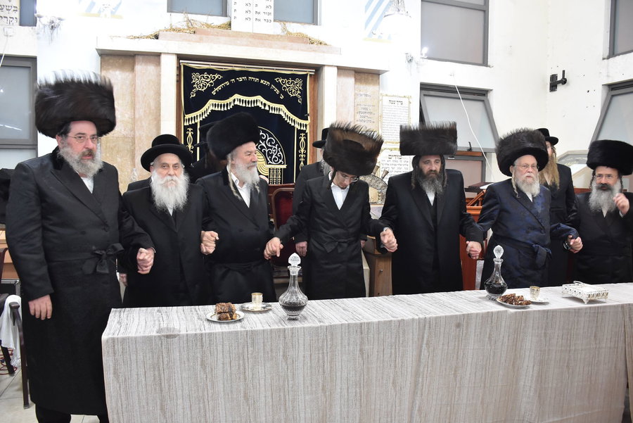"וישרים יעלוזו" | תיעוד משמחת השבע ברכות של אשלג וקאמרנא - רמת שלמה ...