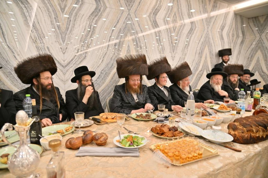 ימי השמחה בחצה"ק ספינקא בית שמש | תיעוד מסכם | כיכר השבת