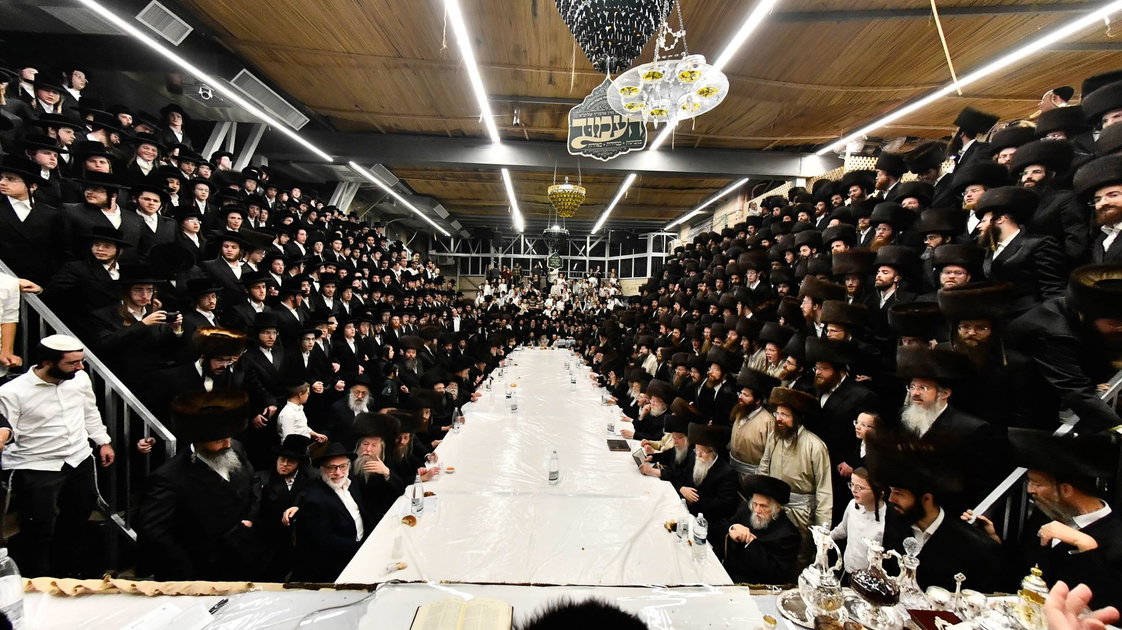 זכר לימי קדם: כך חגגו ב'פינסק קרלין' את ימי חג הסוכות | כיכר השבת